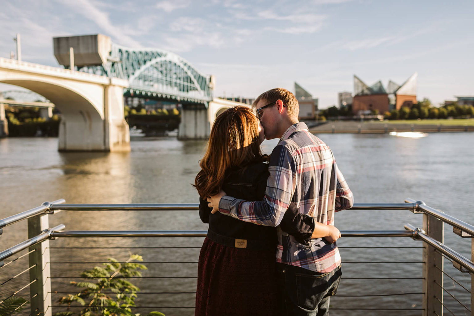 River Spots in Chattanooga for Your Engagement Session
