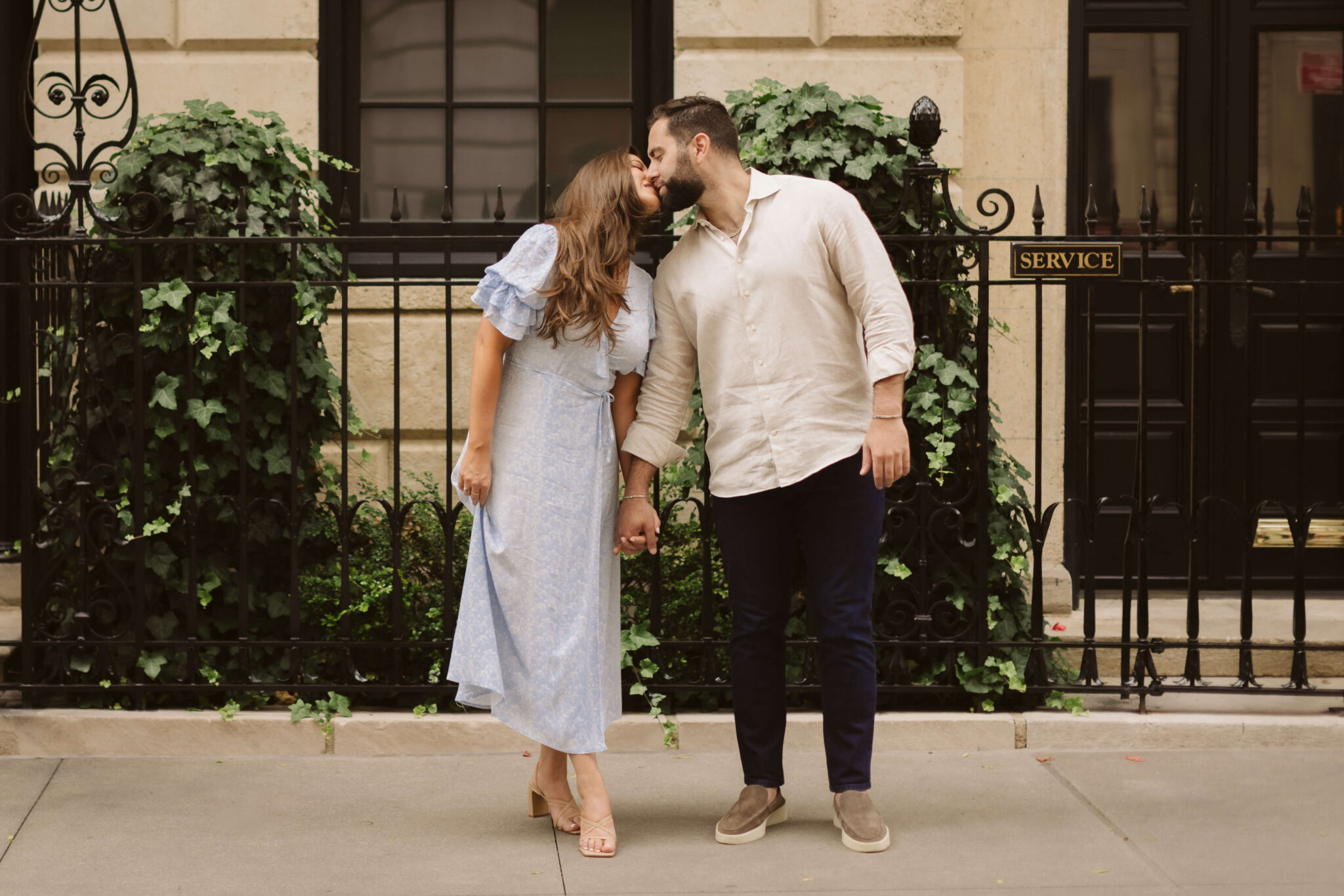 Relaxed Sunday Brunch Engagement Session in the Upper East Side ...