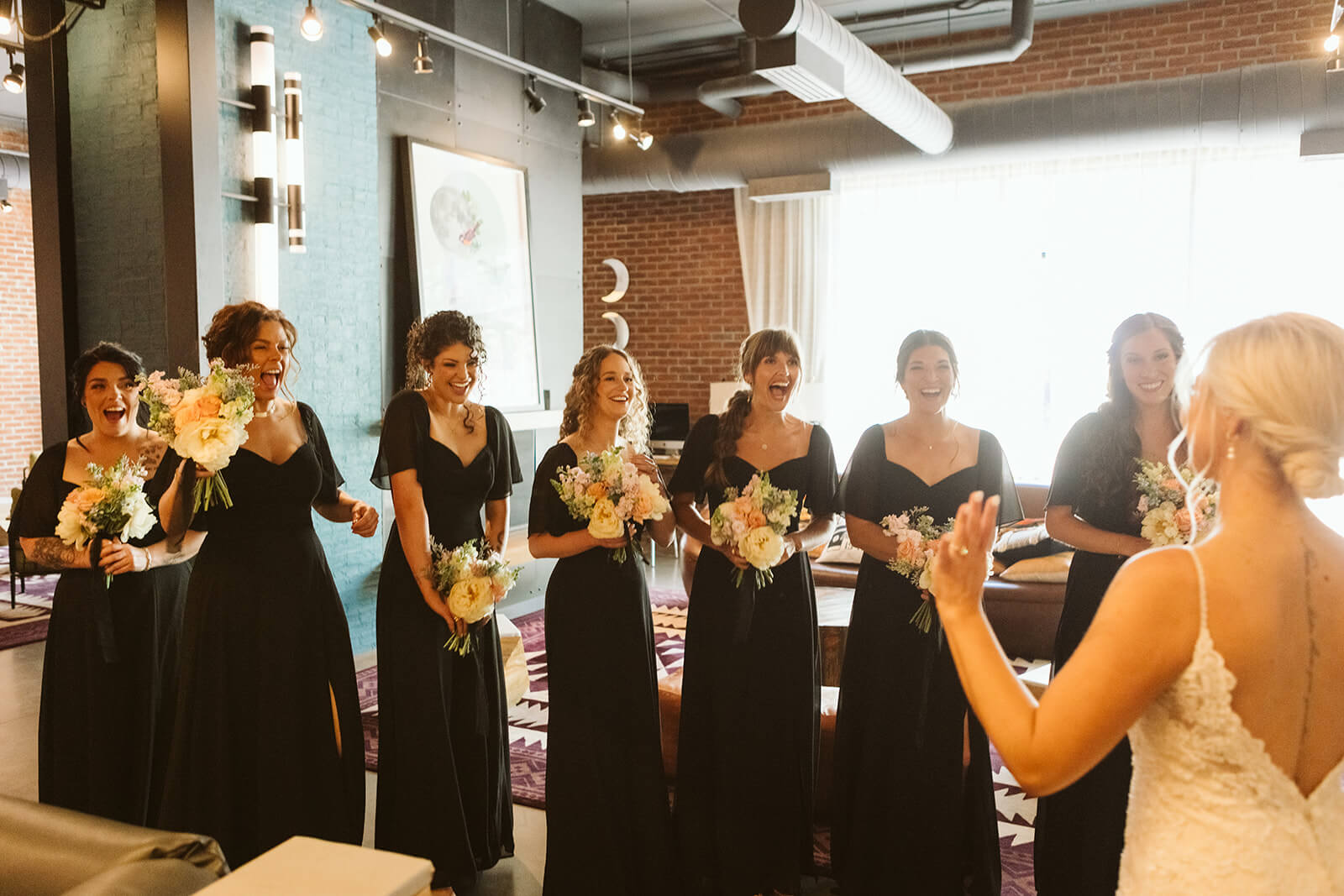 A Fun and Exciting Wedding at the Moxy Chattanooga - OkCrowe Photography