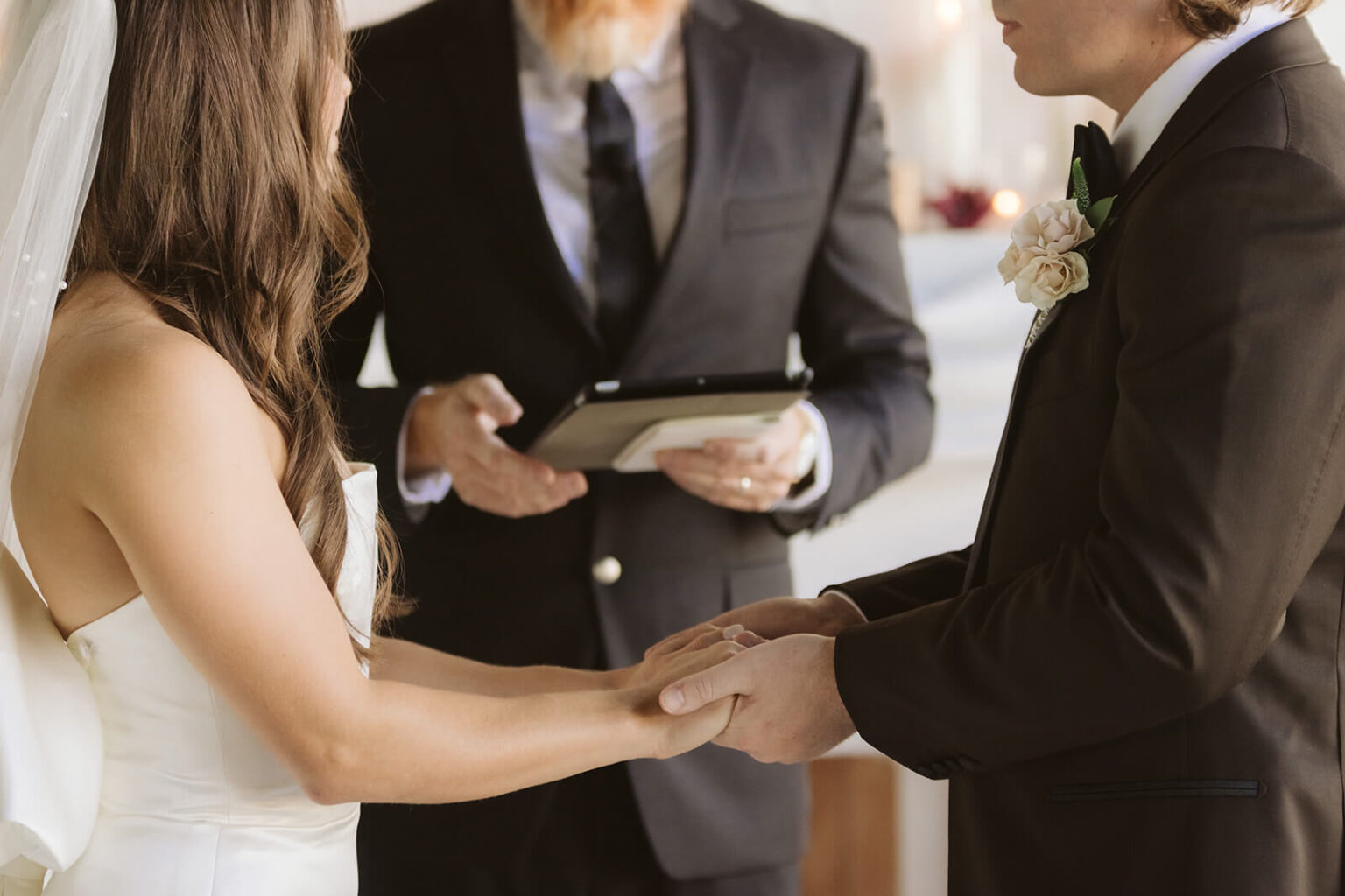 A Lovely Classic Wedding with a Modern Edge at Parkside Hall - OkCrowe ...