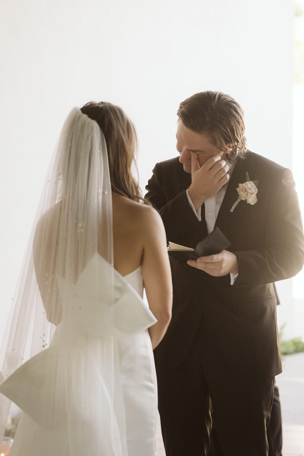 A Lovely Classic Wedding with a Modern Edge at Parkside Hall - OkCrowe ...